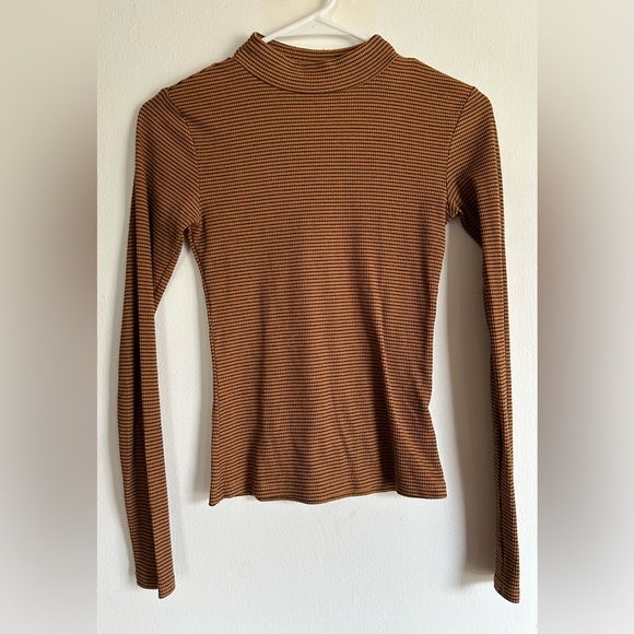 Aeropostale | Tops | Skin Tight Yellow And Black Stripped Long Sleeve ...